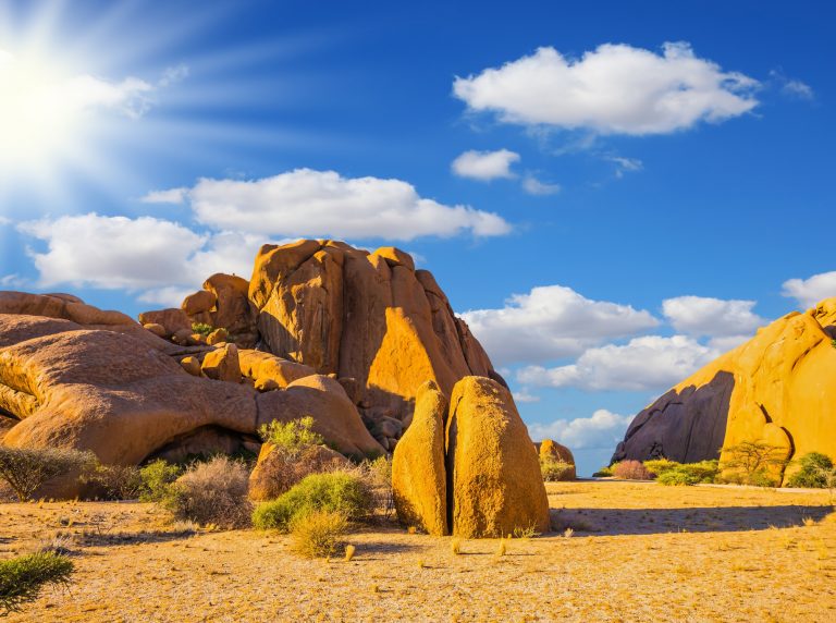 Mégalithe en Afrique – Maison-megalithes-cojoux.fr